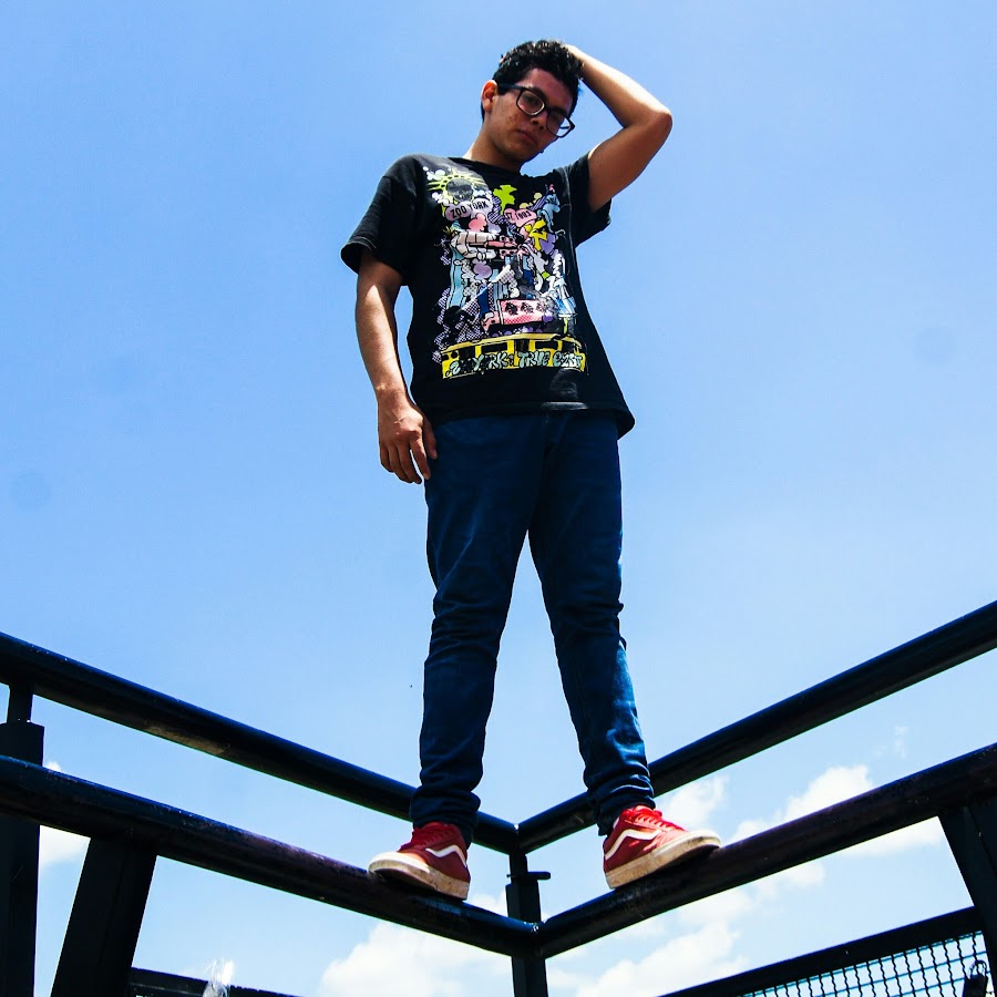 Angel Ruiz - YouTube