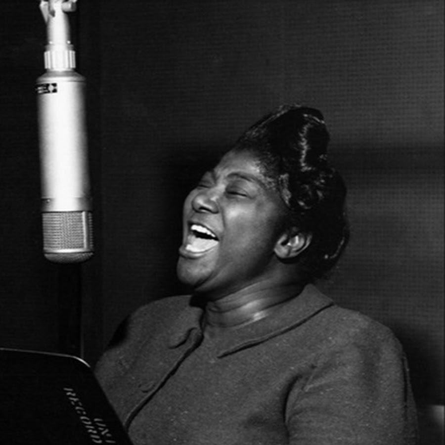 Mahalia Jackson - YouTube