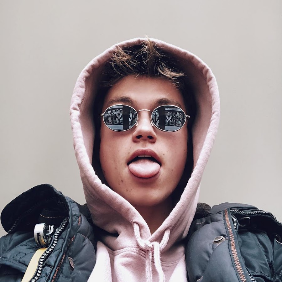 Sundy Vlog - YouTube