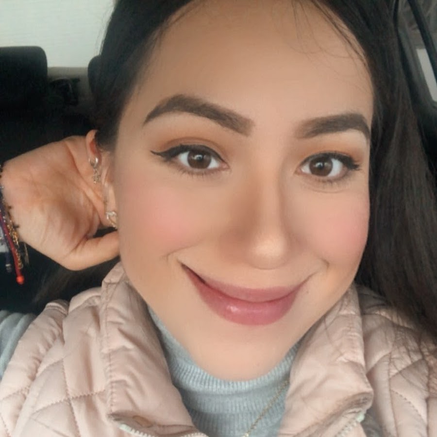 Valeria Villegas - YouTube