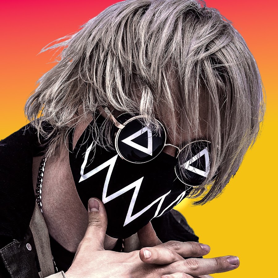 TOKYO MACHINE - YouTube