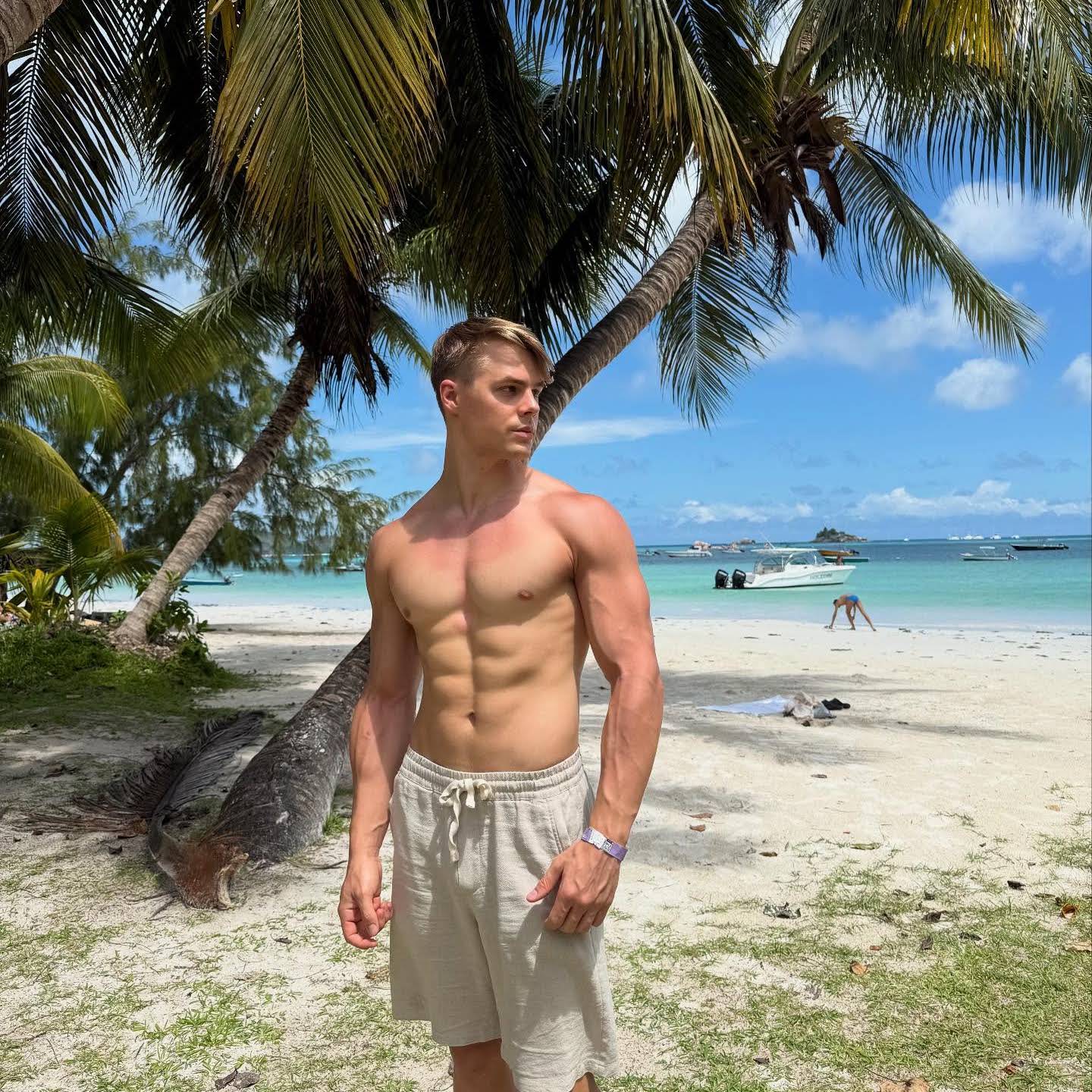 Post from PeachyBoy