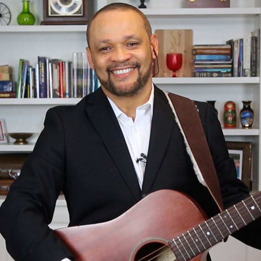 Antônio Cirilo - Topic - YouTube