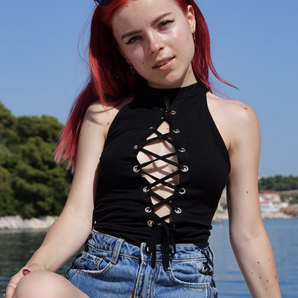 Post from Andreea Munteanu - Singer