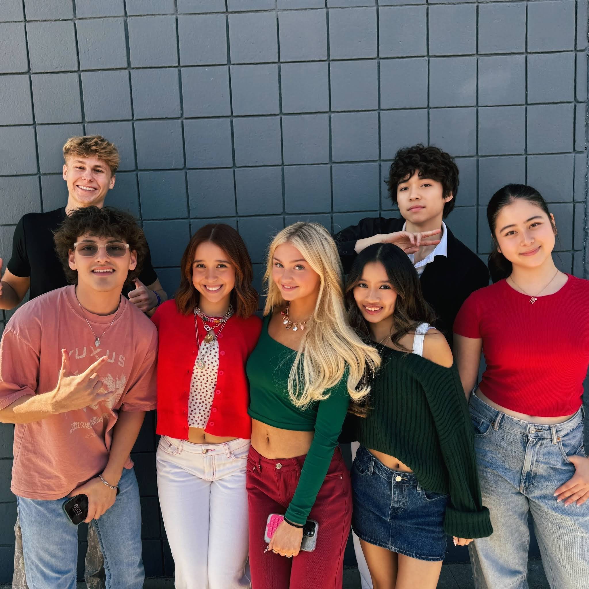 Post from Brat TV