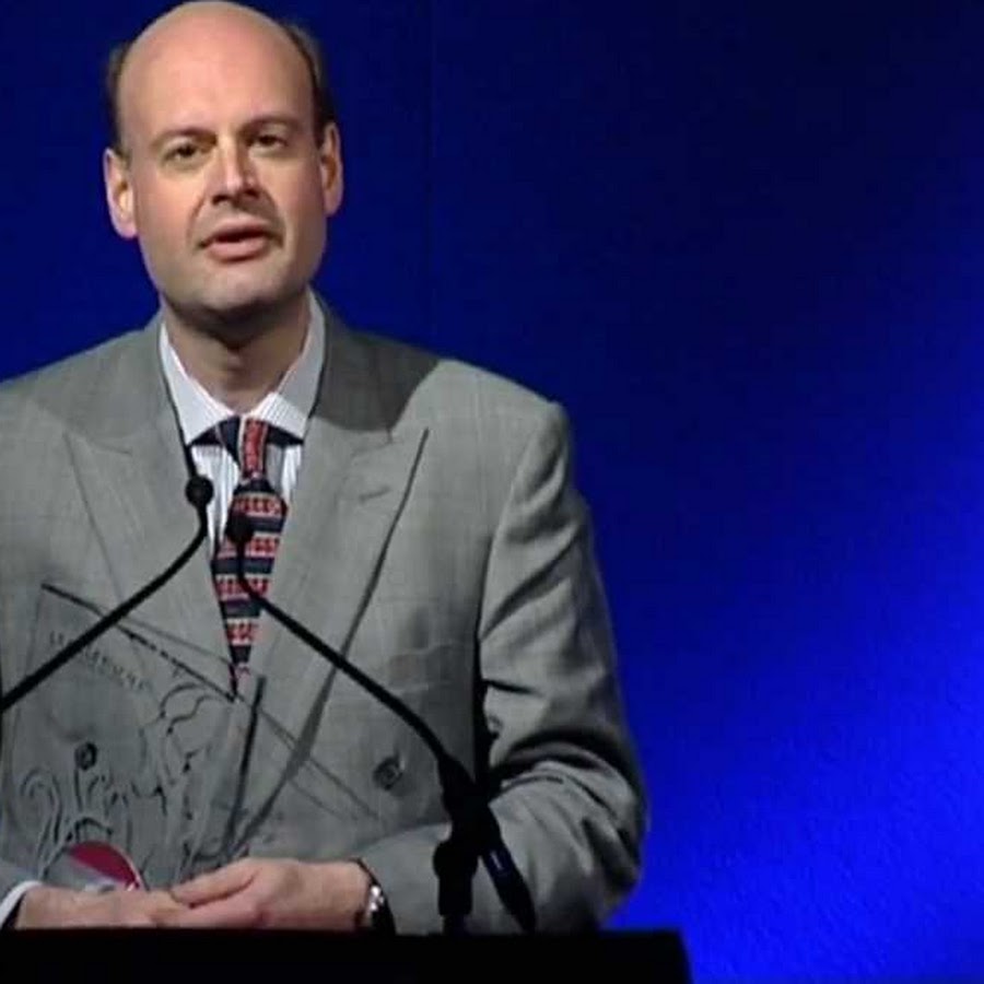Stephen Layton - Topic - YouTube