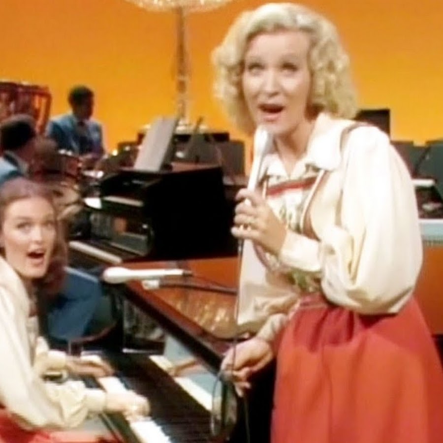 Gail Farrell - Topic - YouTube