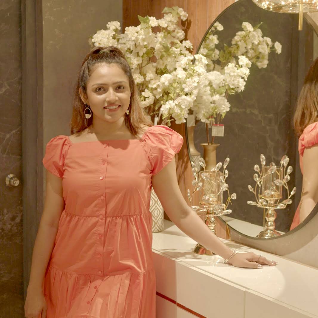 Post from Veekshitha Deepak Gowda - ಕನ್ನಡ Vlogs