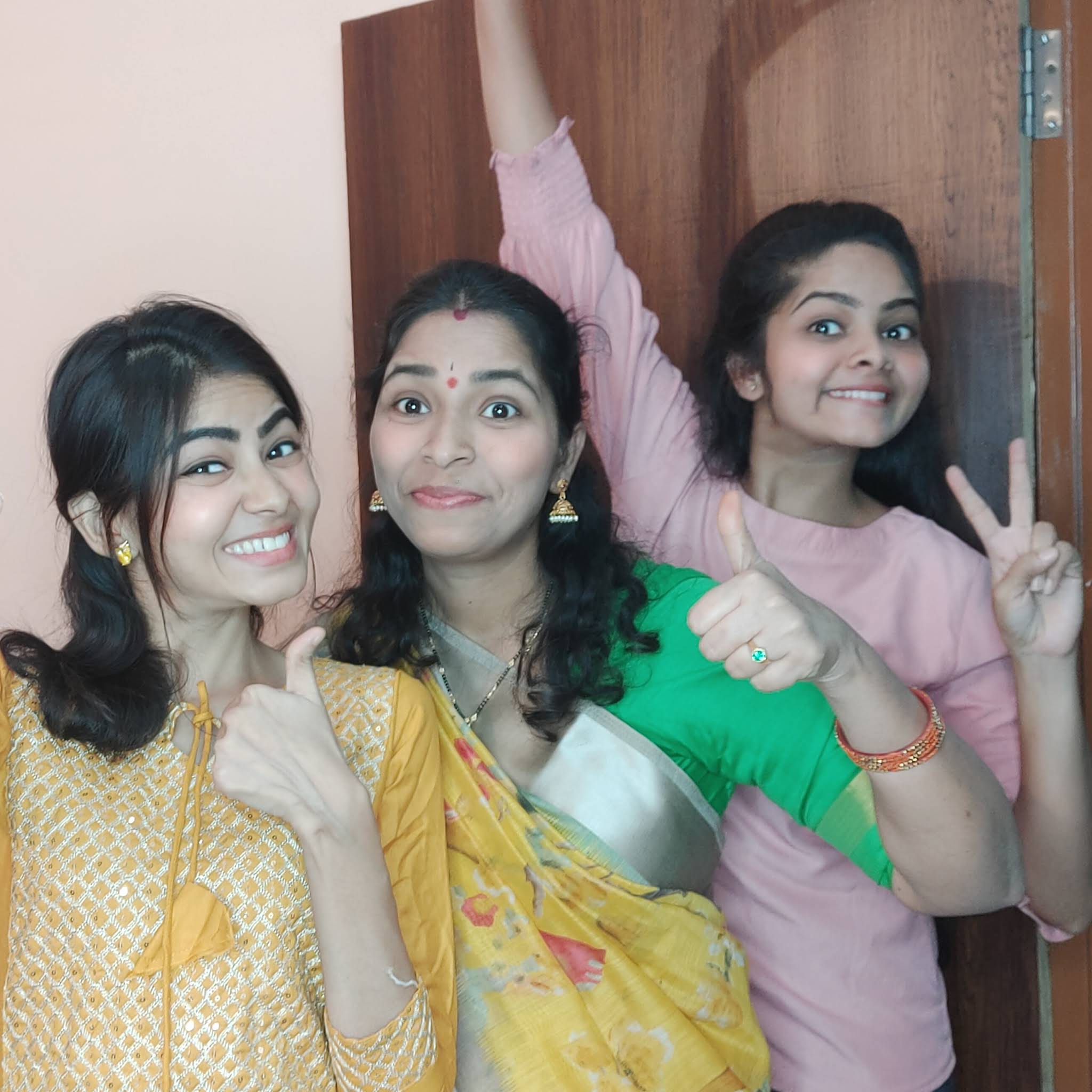 Post from niha sisters