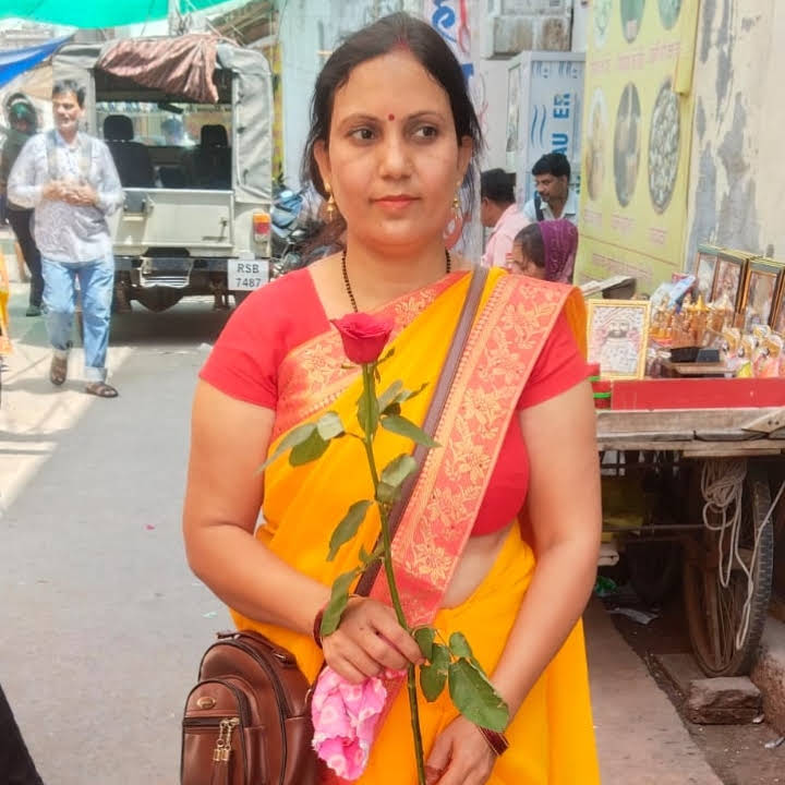 Post from Official Arushi Singh