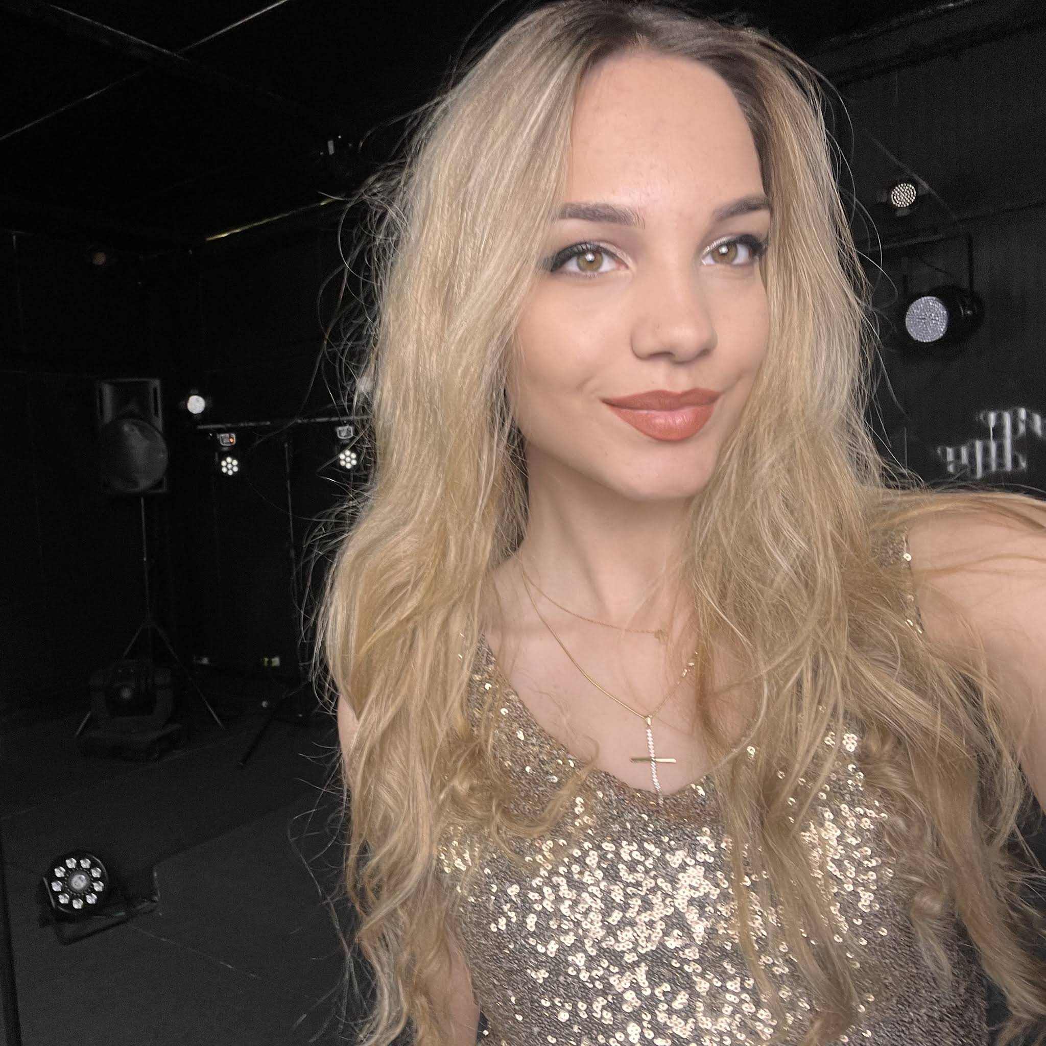 Post from Lorena Bulei - Singer