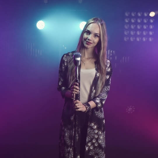 Post from Lorena Bulei - Singer