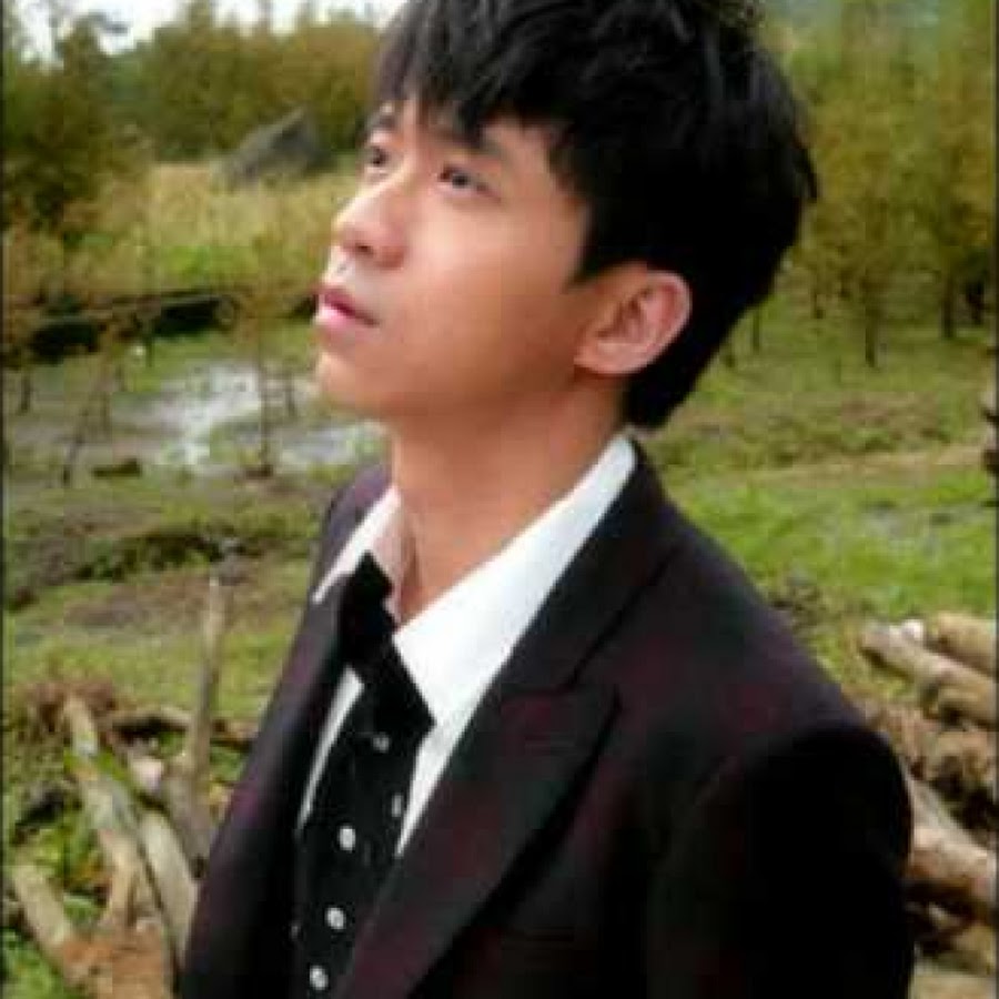 Michael Wong - Topic - YouTube