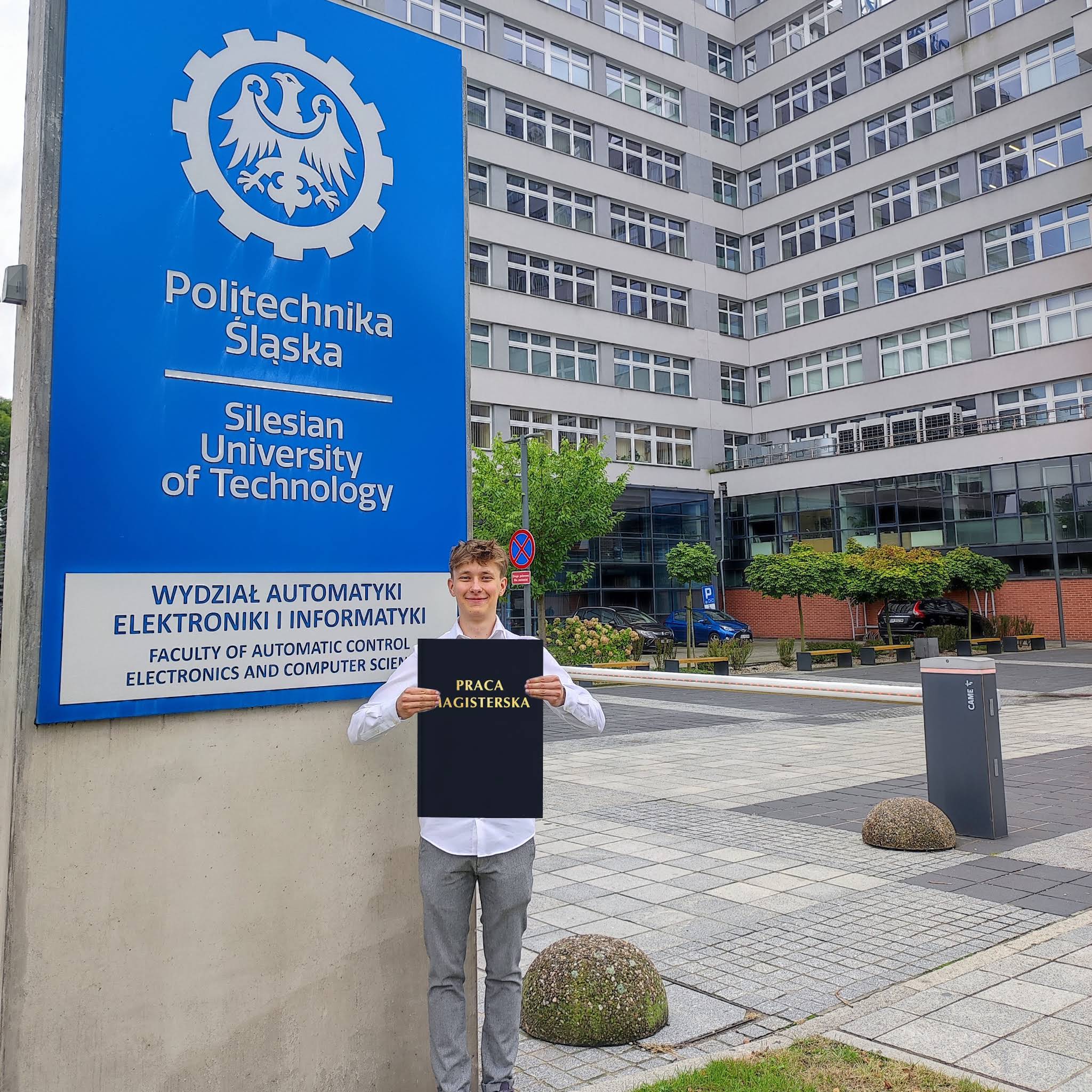 Post from Nikodem Bartnik