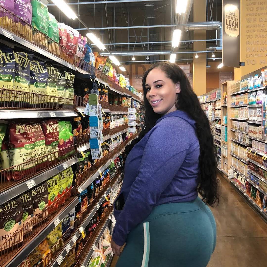 Post from Curvy With Harsit