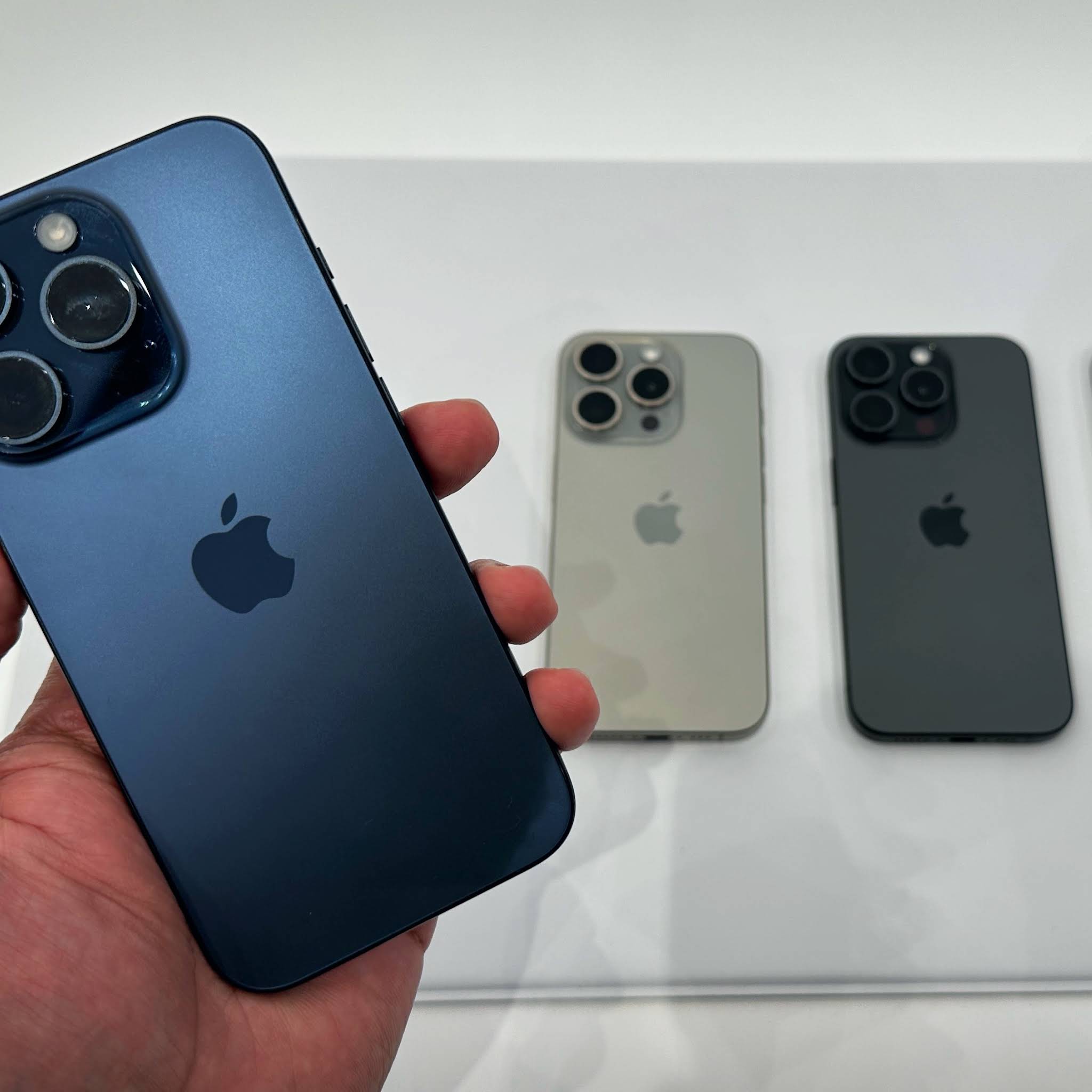 Post from EMKWAN REVIEWS