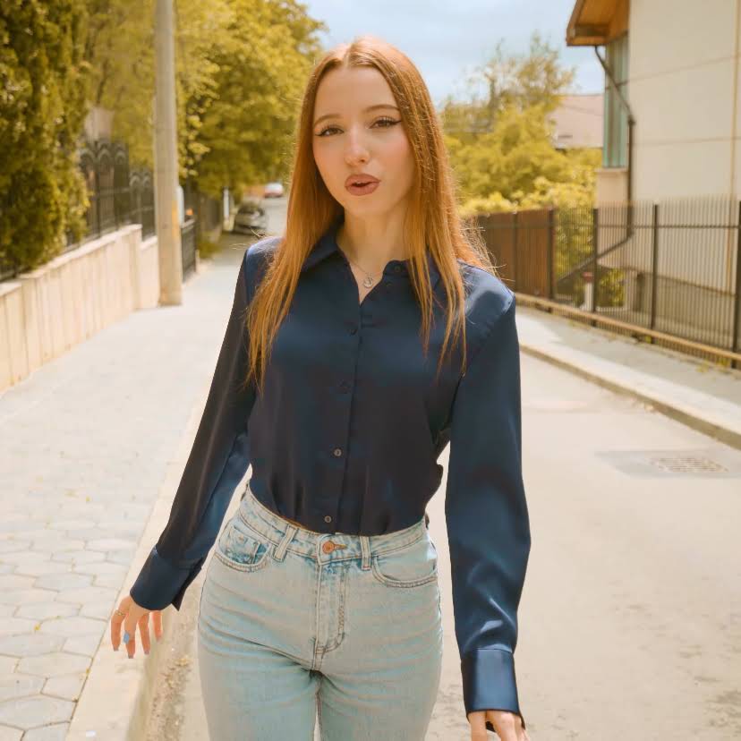 Post from Giulia Sirbu - Singer