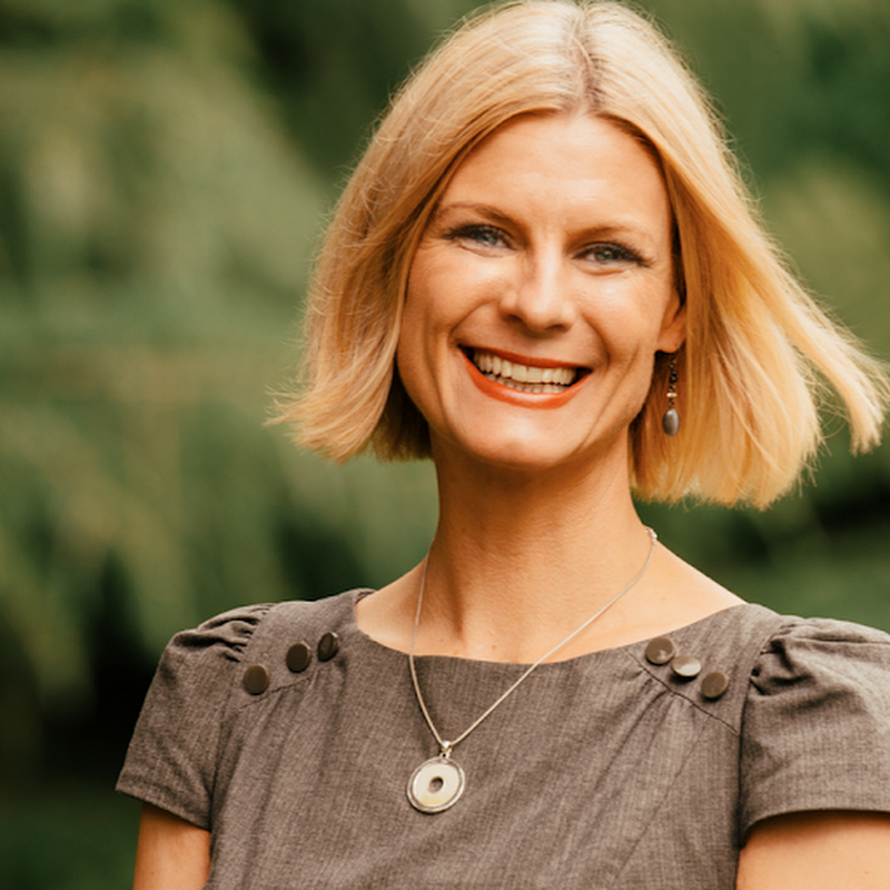 Home | Pippa Hackett