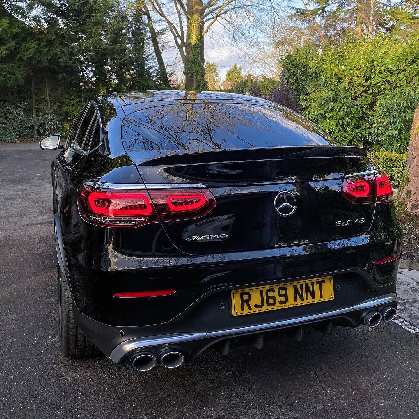 Post from Remove Before Race