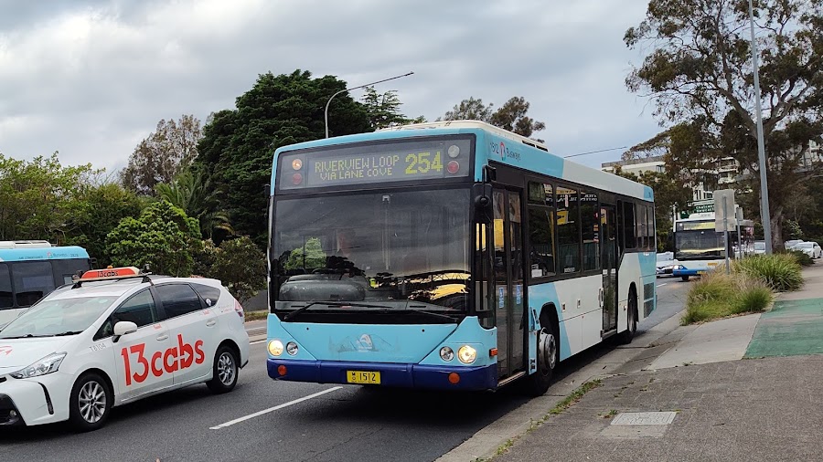 Busways and CDCNSW buses at Lane Cove Interchange (October 2025)