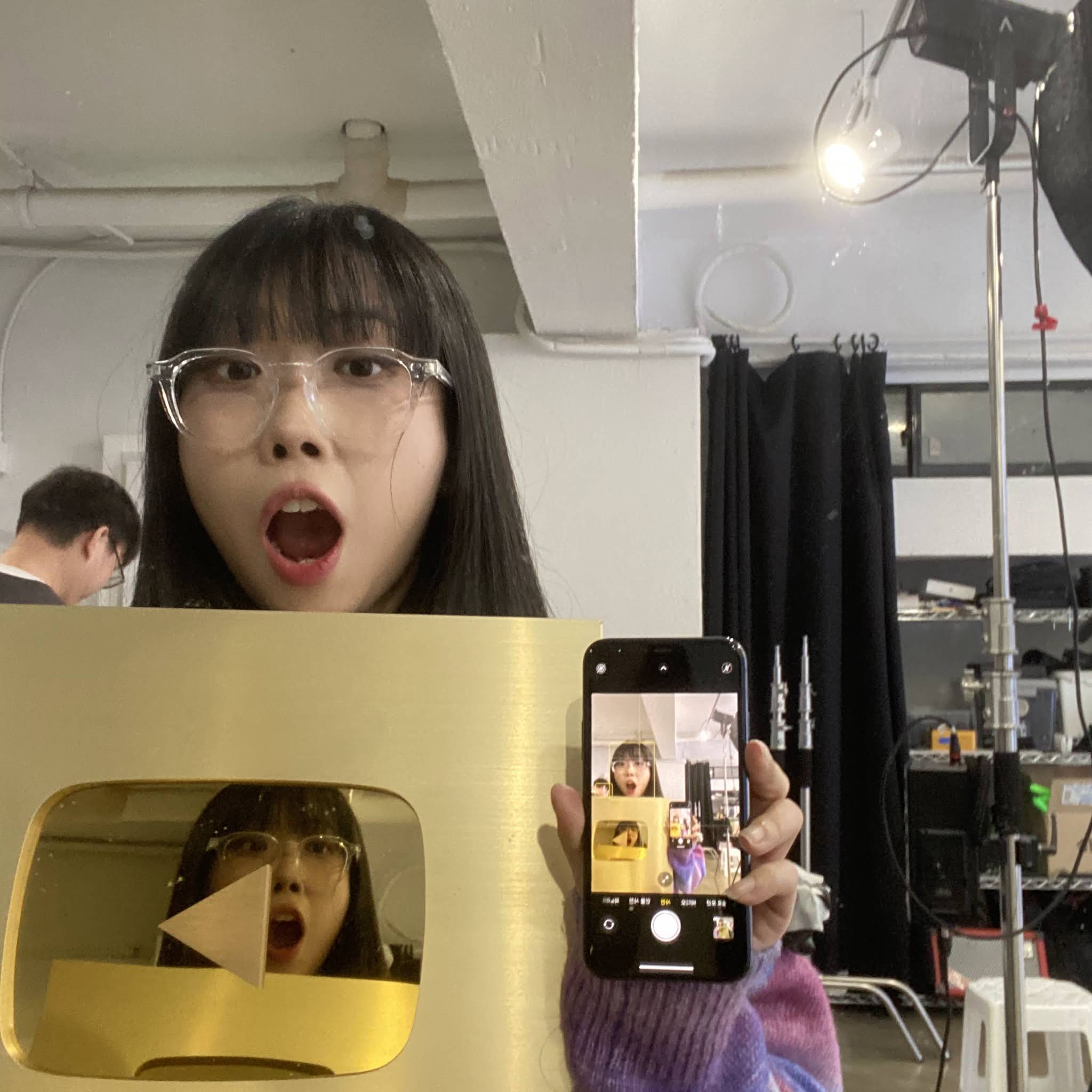 Post from 옐라이 Yella.E
