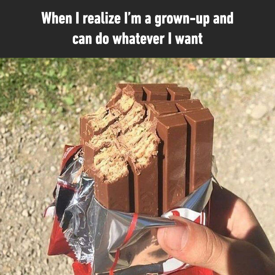 Post from Dark Theme Meme