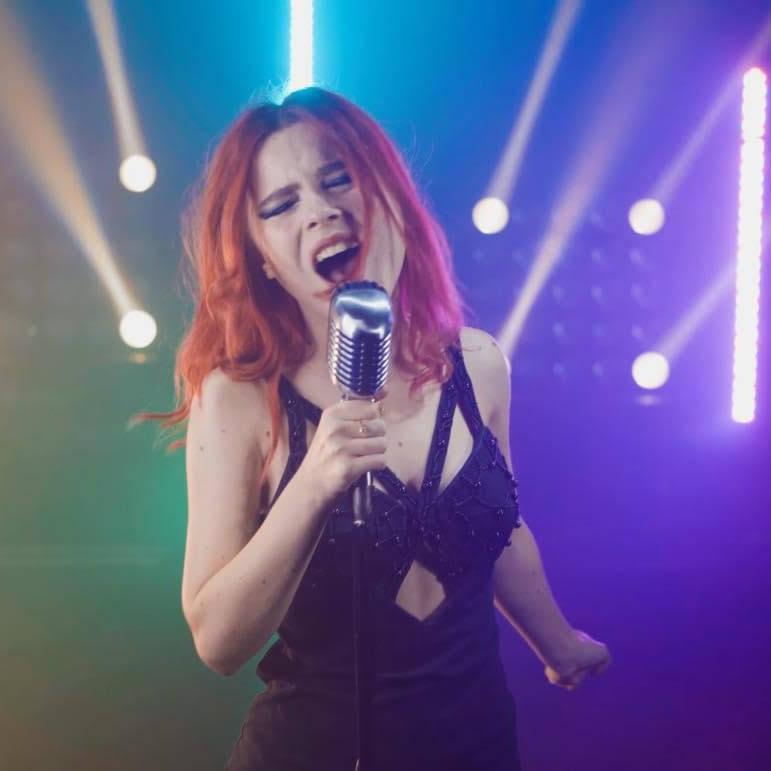 Post from Andreea Munteanu - Singer