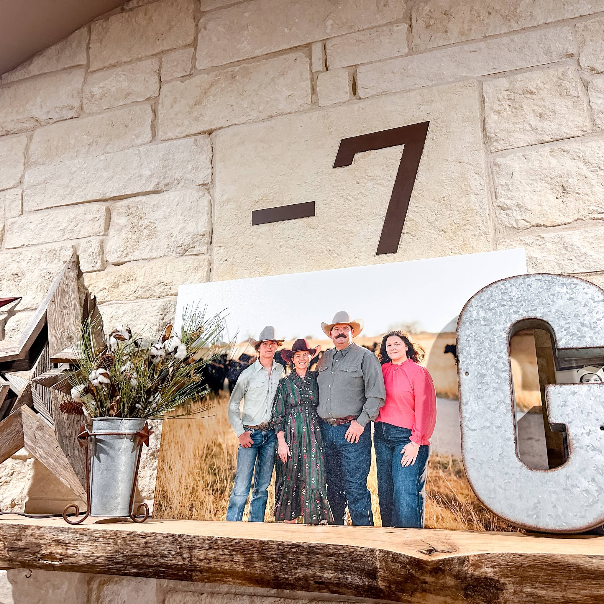 Post from Bar 7 Ranch