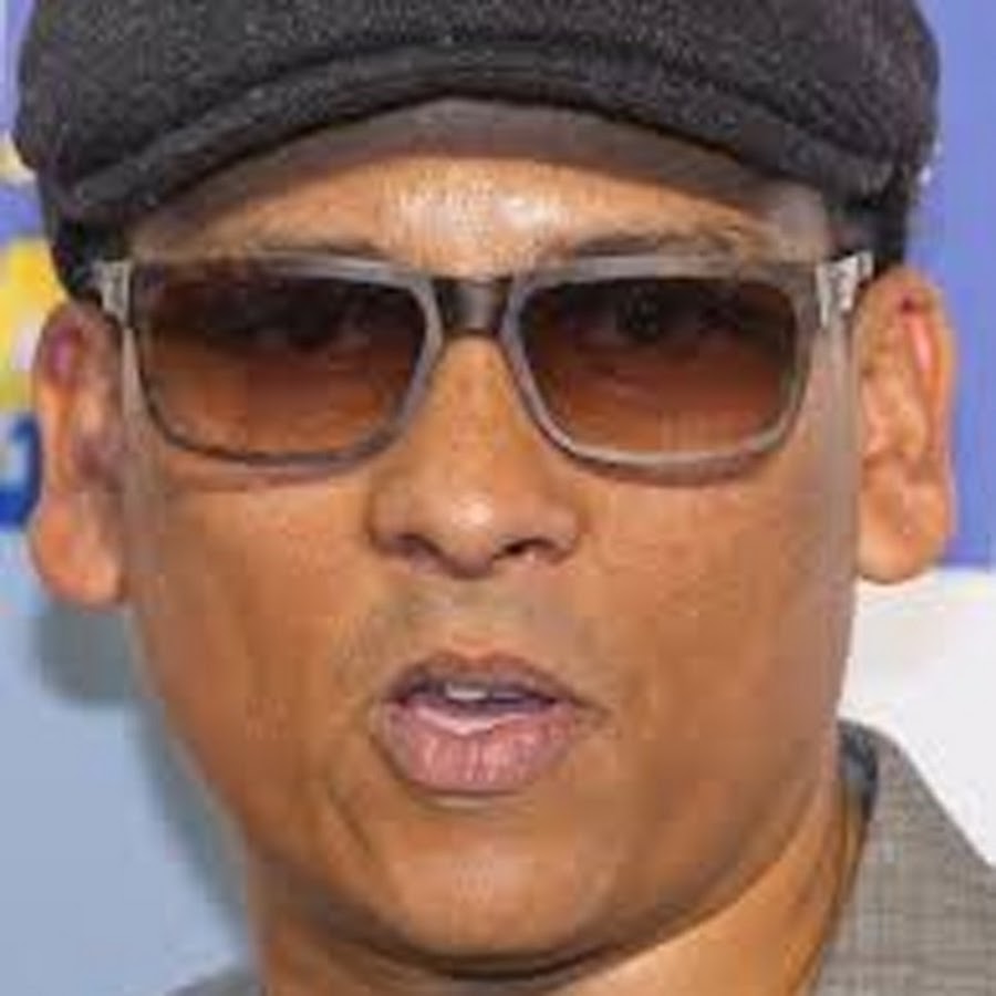 Xavier Naidoo - Topic - YouTube