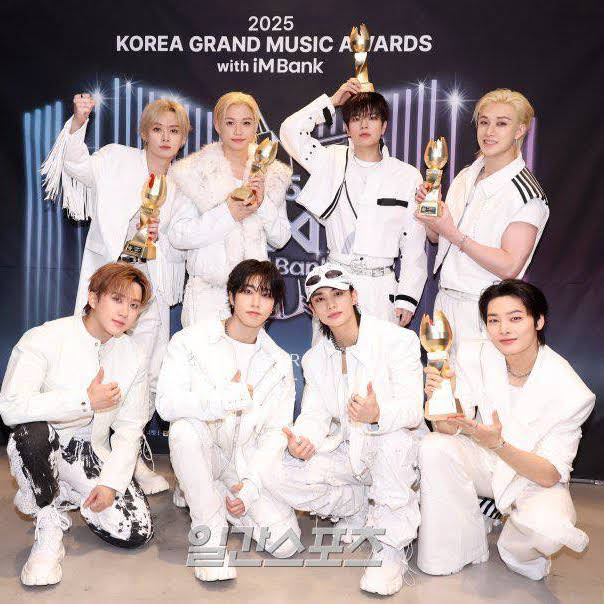 Post from BANG CHAN