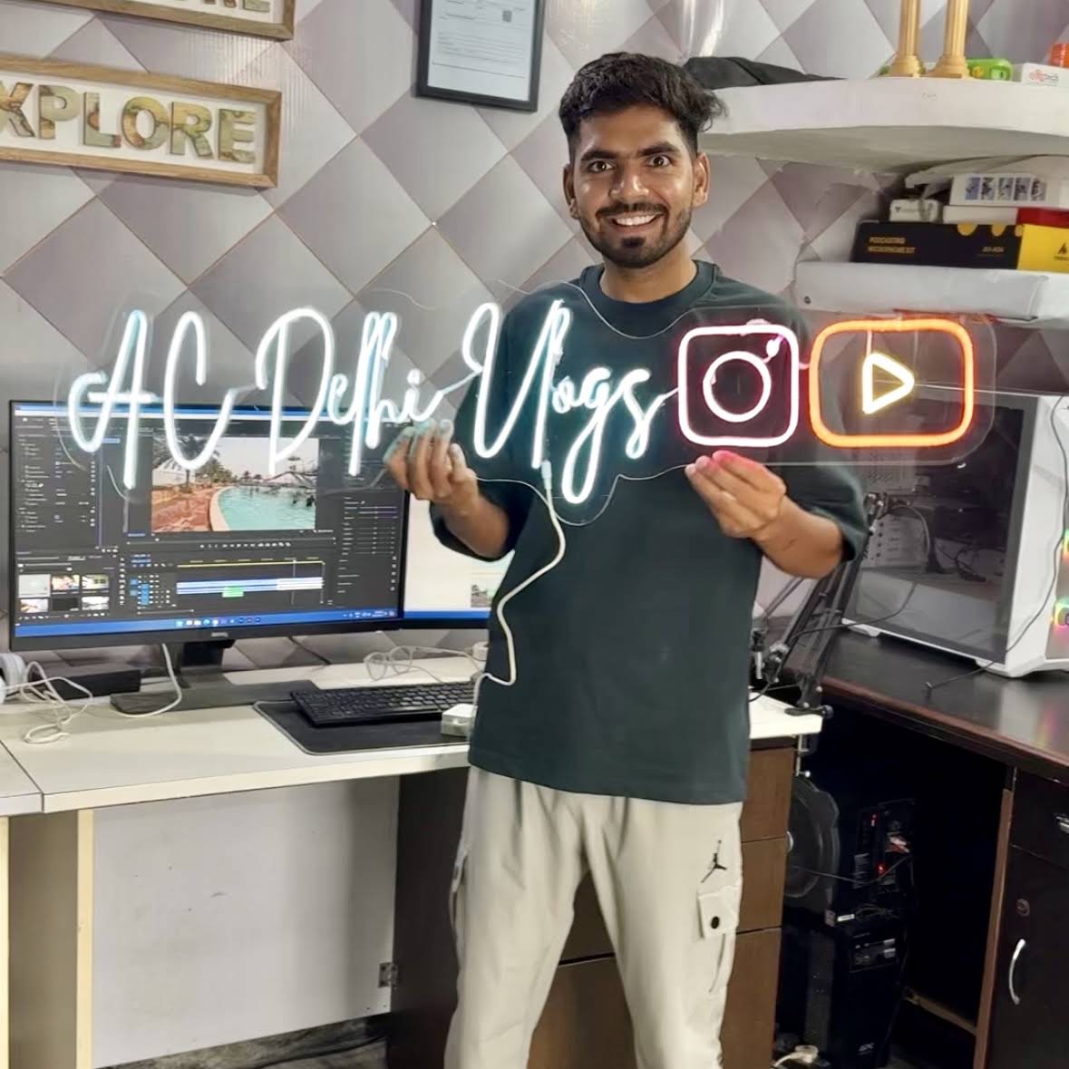 Post from AC Delhi Vlogs