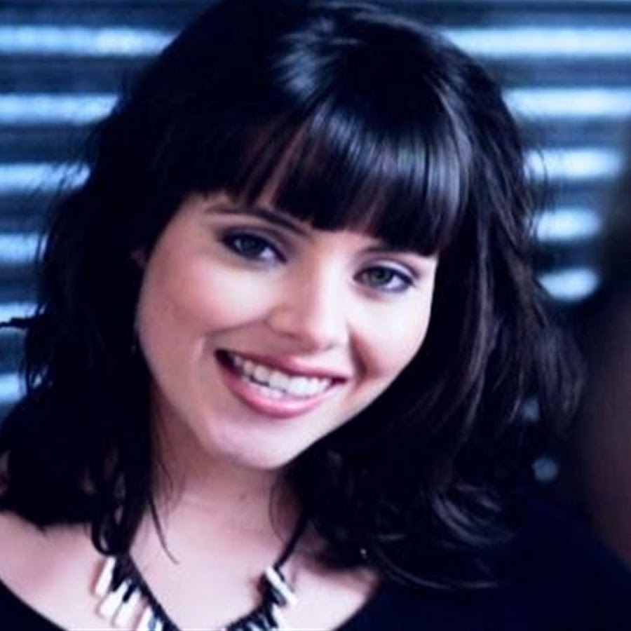 Emily Robins - Topic - YouTube