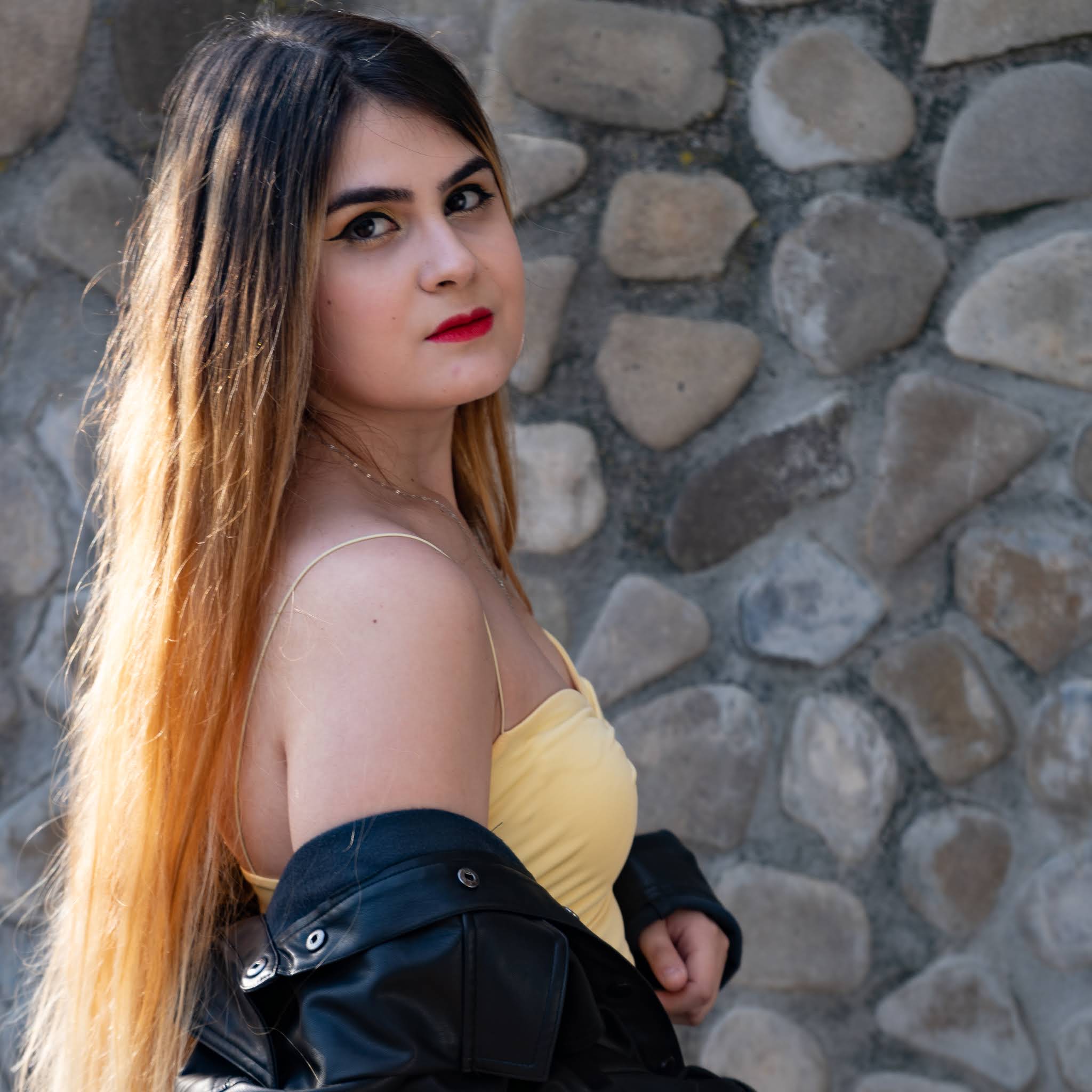 Post from Alexandra Dodoi - Singer