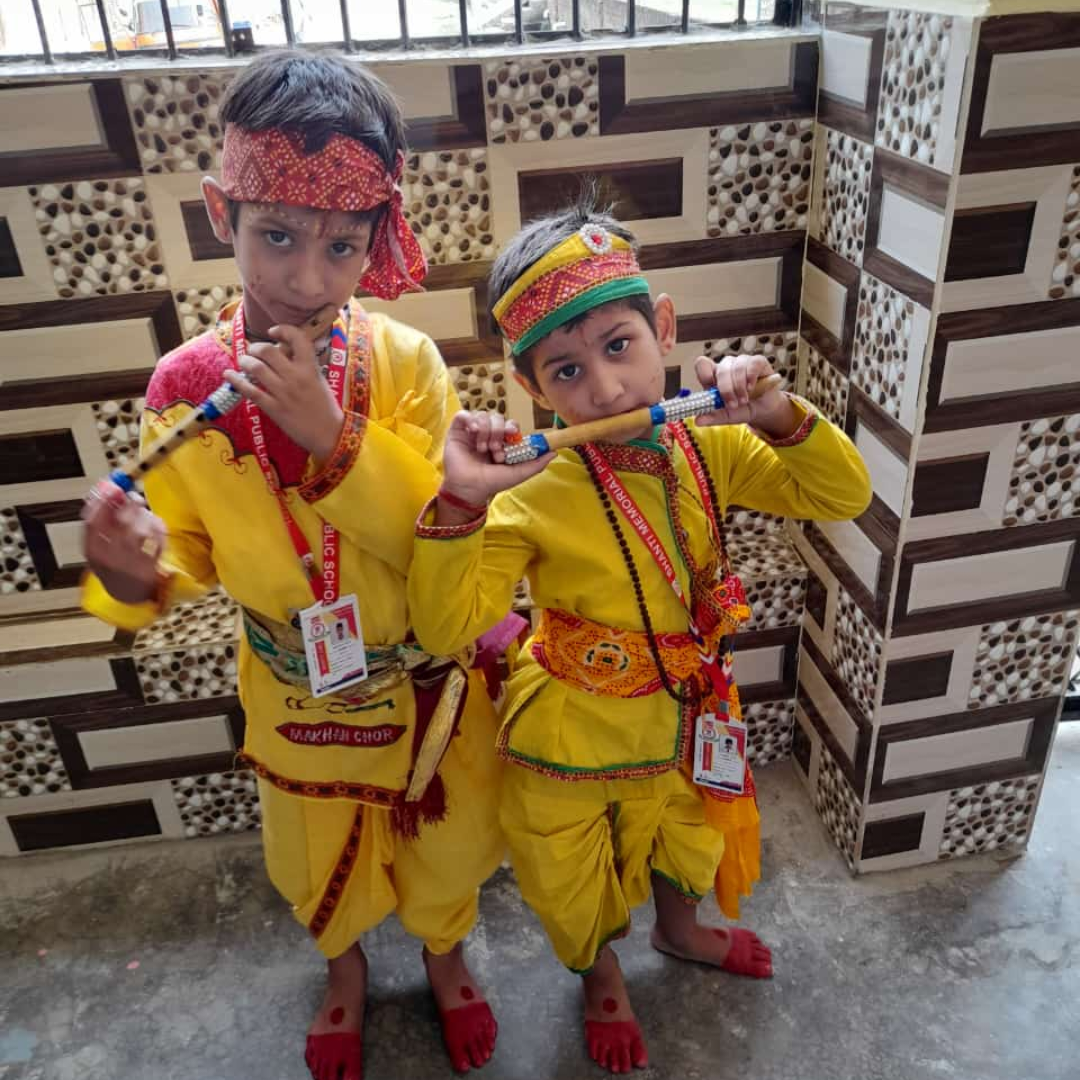 Post from Arya palak pathak