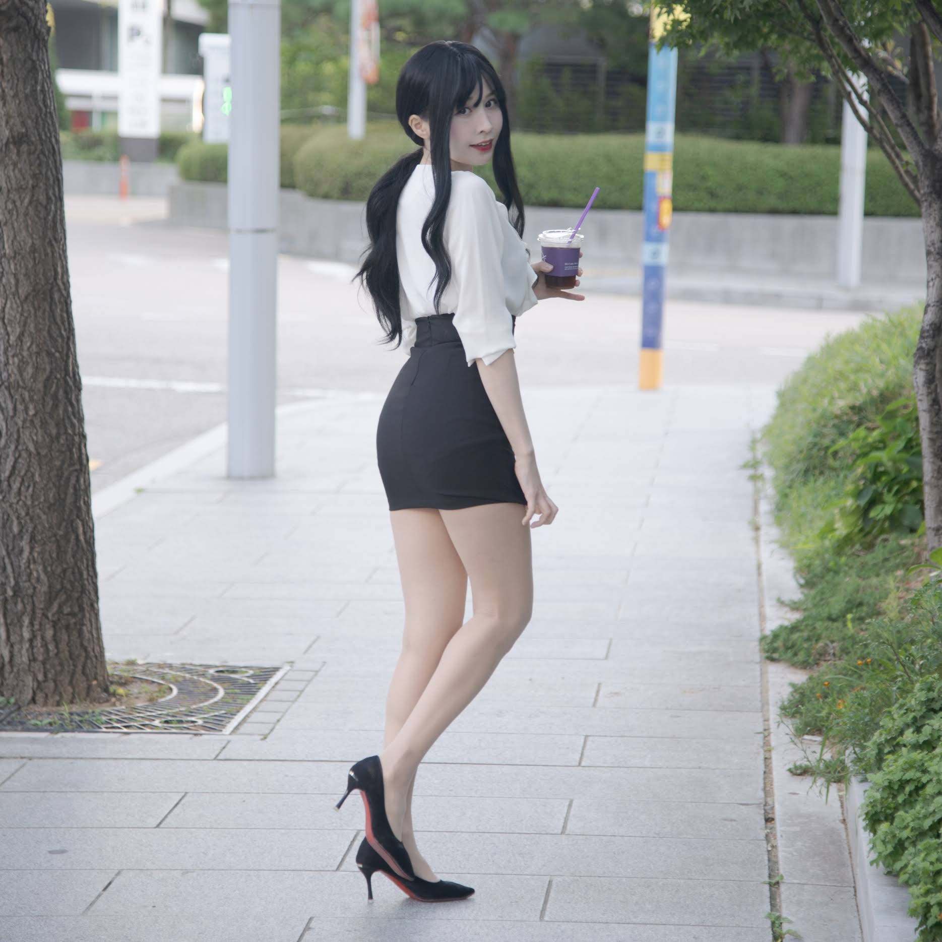 Post from Studio BOM [봄 春 SPRING]