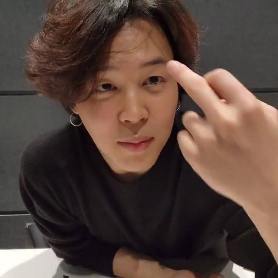 Post from Jimin ‘s Shoulder