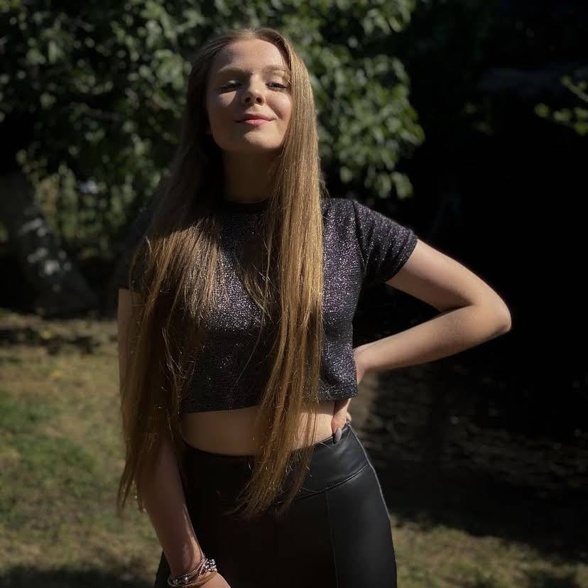 Post from Daria Bahrin - Singer