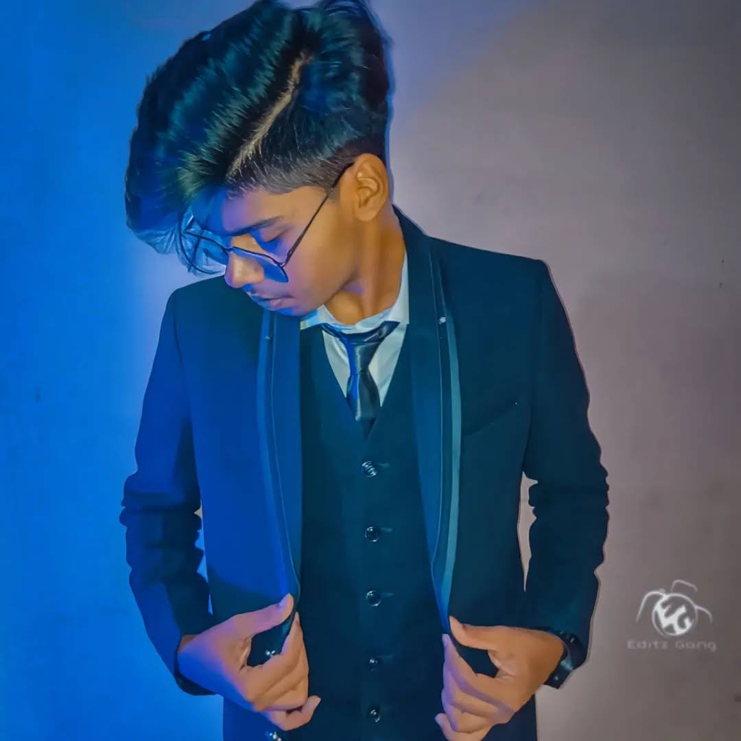 Post from Editz Gang