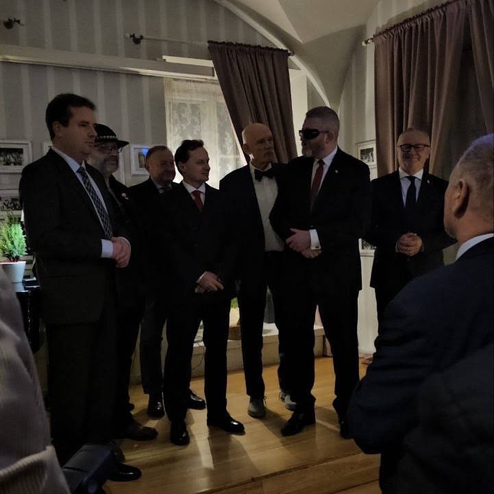 Post from Tomasz Gryguć