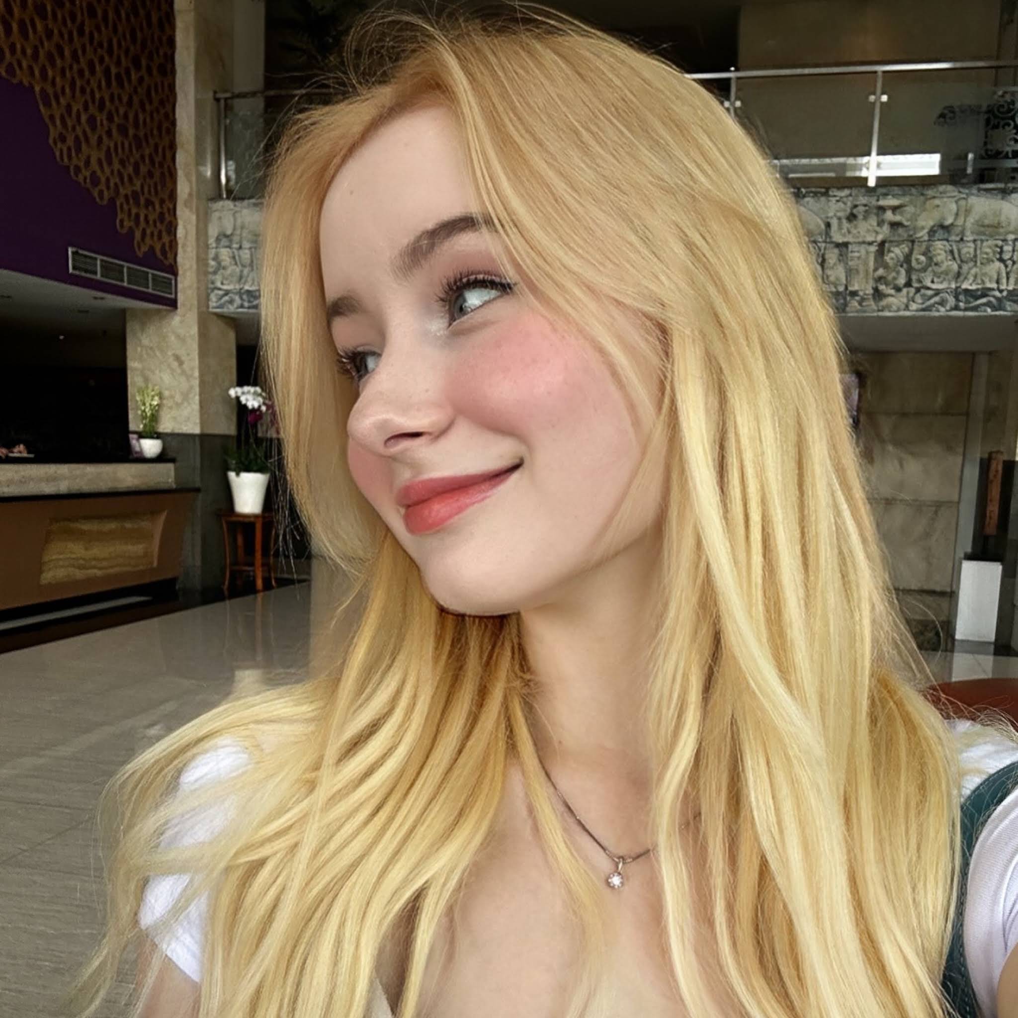 Post from Bule Barbie