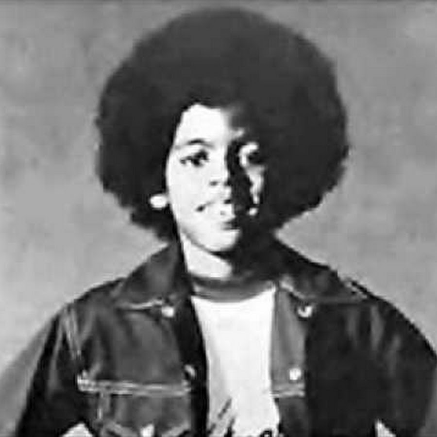 Foster Sylvers - Topic - YouTube