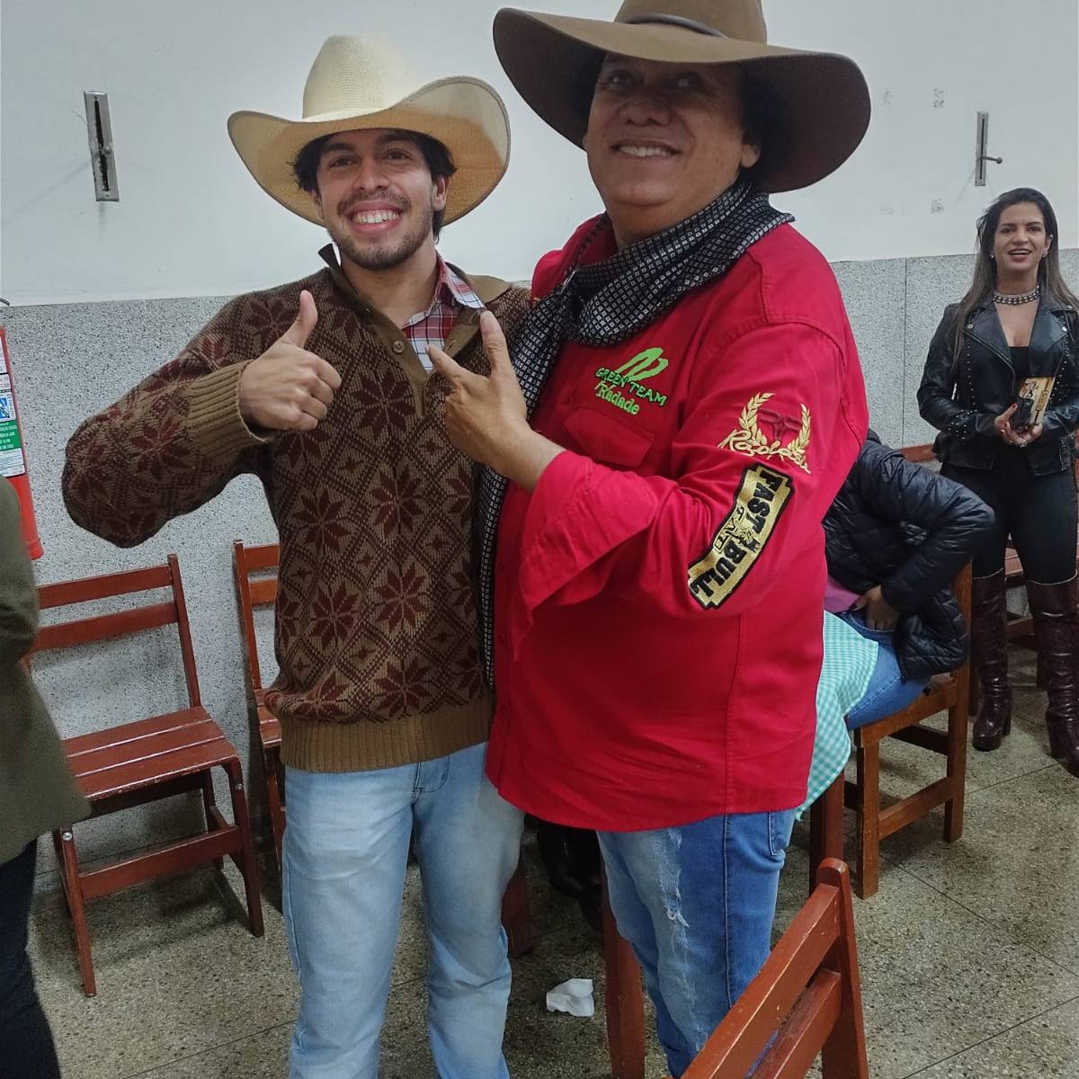 Post from Juan Viola & Gabrielly