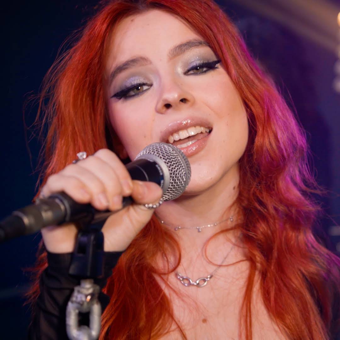 Post from Andreea Munteanu - Singer