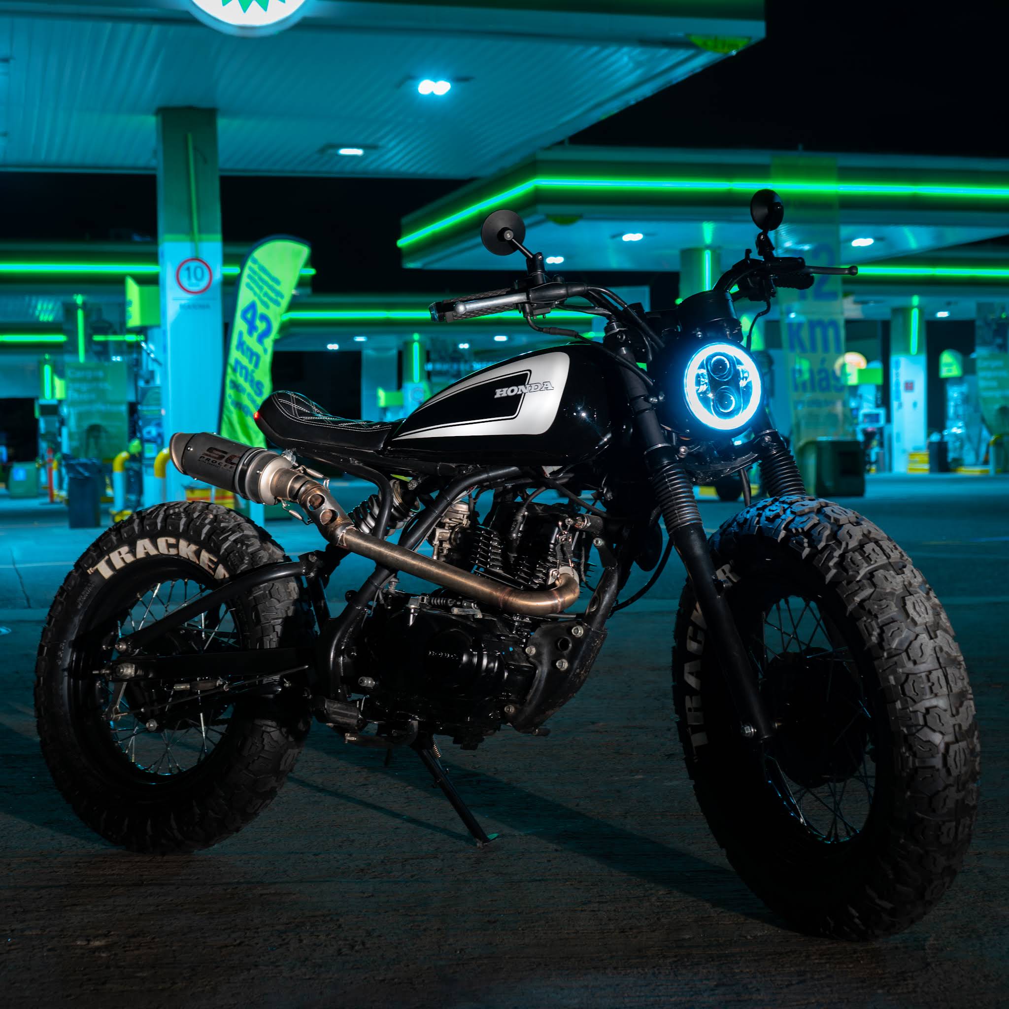 Post from AZFER Customs