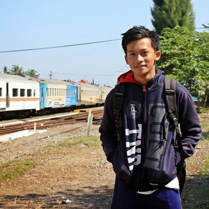 Andriawan Pratikto Net Worth & Earnings (2026)