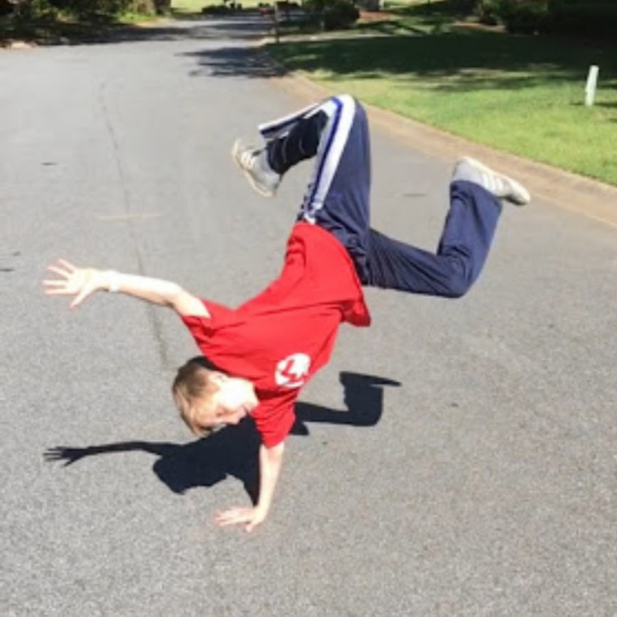 AKedOLQ3zpMYyY6tDztov5HMgpJxtYrI4_dGcbk-yaOm=s900-c-k-c0x00ffffff-no-rj