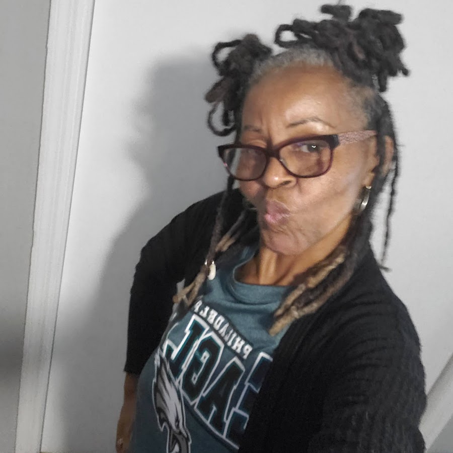 AKedOLQ6UXn-yVx2im6SMnigd6yaZVG0gZ2_YhkGUfjWAJE=s900-c-k-c0x00ffffff-no-rj