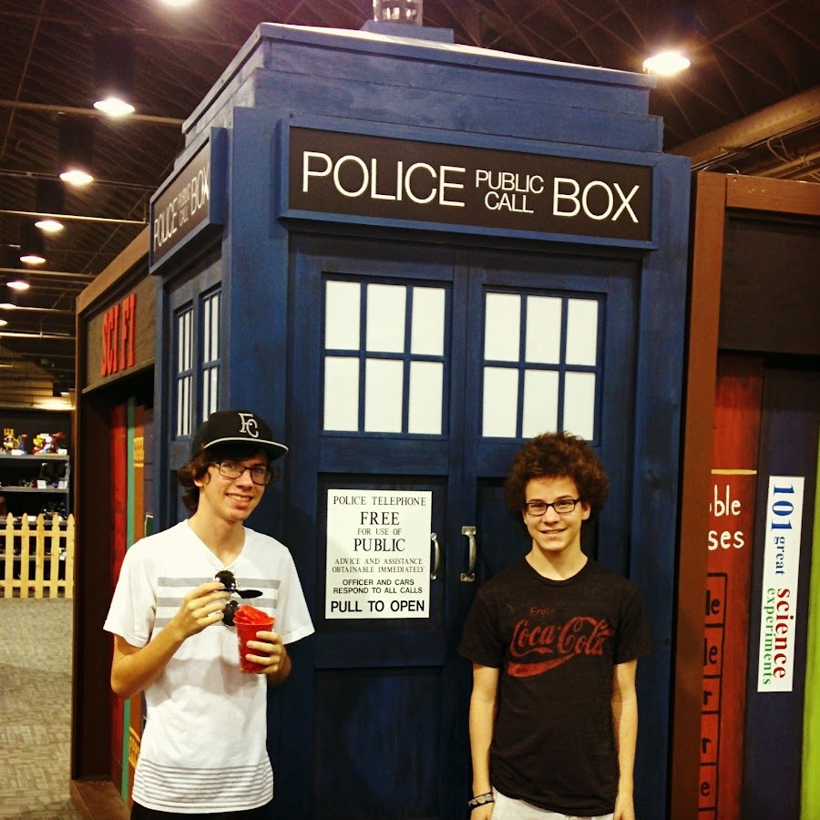 AKedOLQ8crF4KuWsBX_2QywoIl_nThcz1-IV3djg1SvDdPs=s900-c-k-c0x00ffffff-no-rj