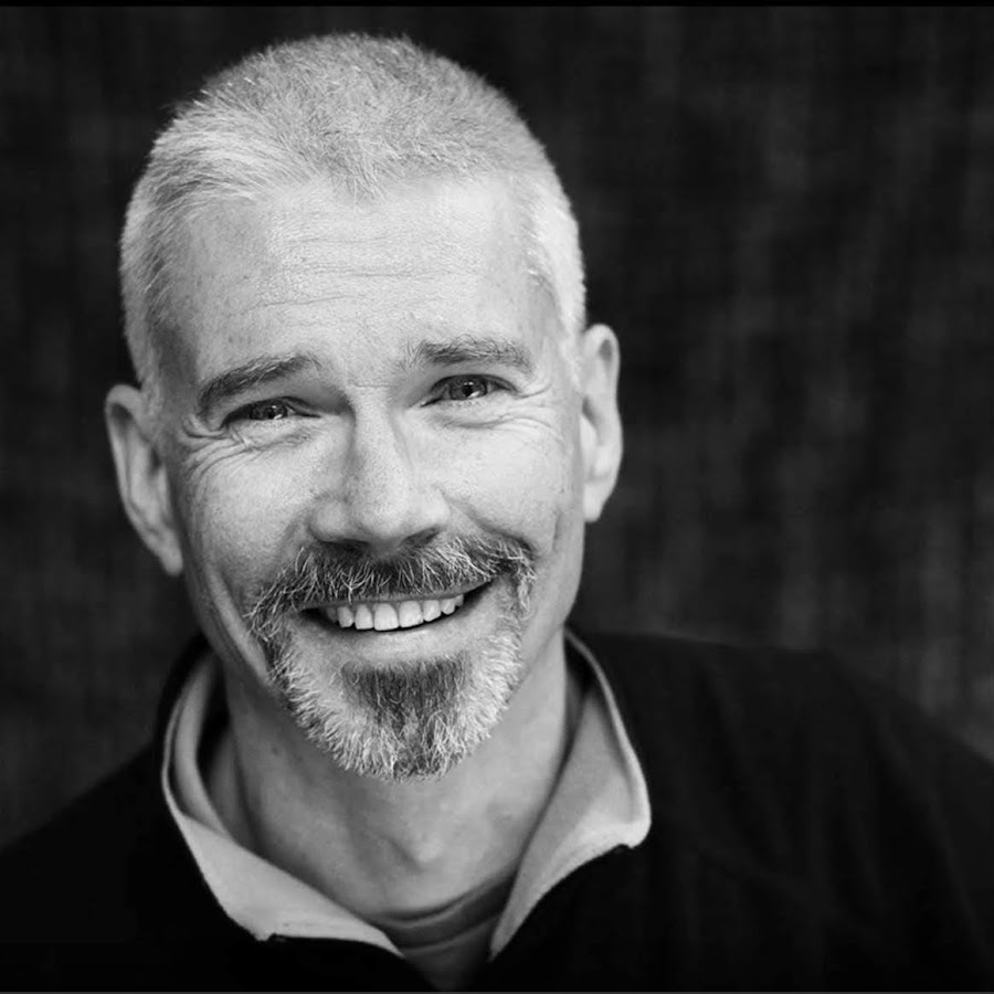 AKedOLQ8s1Hh8NNS2s9H0M8MuGZR8yZBTc_Pb670uw8CGZw=s900-c-k-c0x00ffffff-no-rj