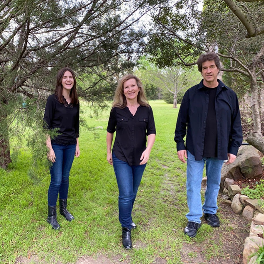 AKedOLQI8__IEE4ul-chCbRqtJixAS59wq8f1R-Ouyk14g=s900-c-k-c0x00ffffff-no-rj